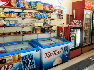 AWAKERI HOT SPRINGS | Whakatane Information